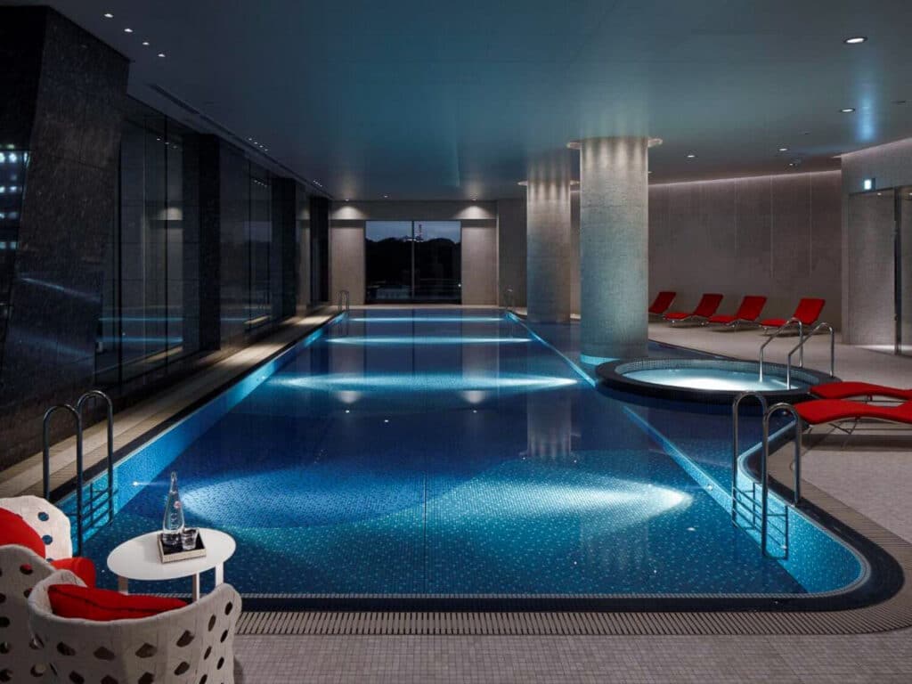 10 Best Luxury Hotels in Tokyo - Exclusive Stays (2025)